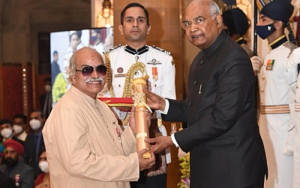 H C Verma Biography, Family, Books, Salary, Net Worth, and More 2024 ...