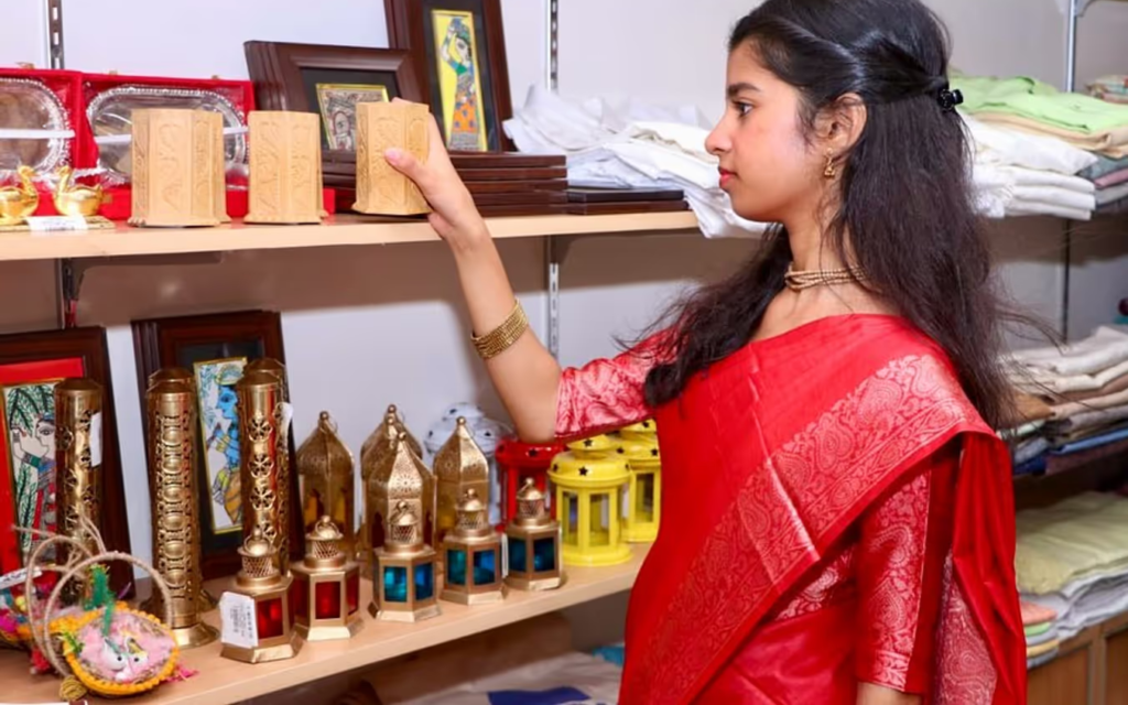 Maithili Thakur Age, Biography, Family, Songs, Net Worth and More 2024 ...