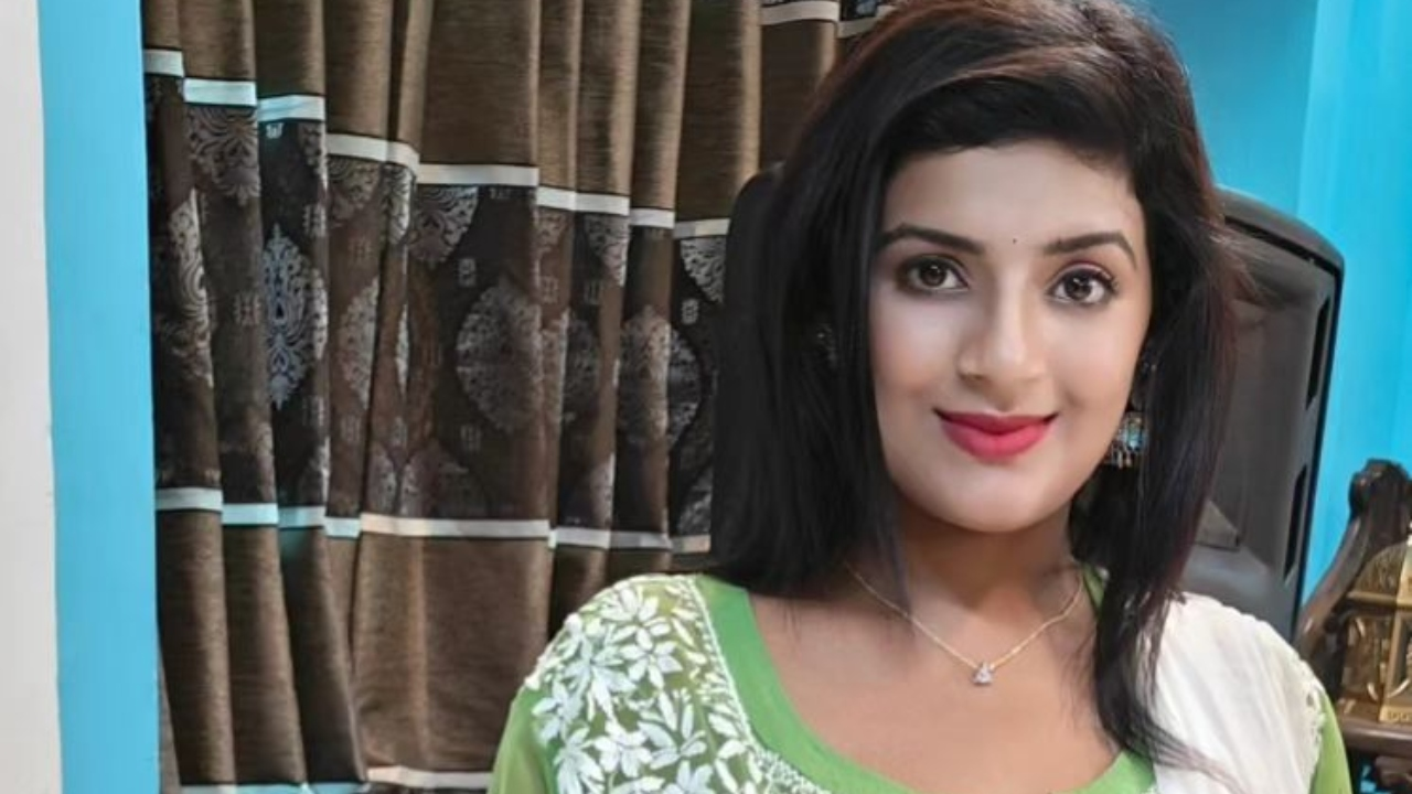 Most Popular Ayushi Bhowmick Web Series List in 2025 - Matlabi News