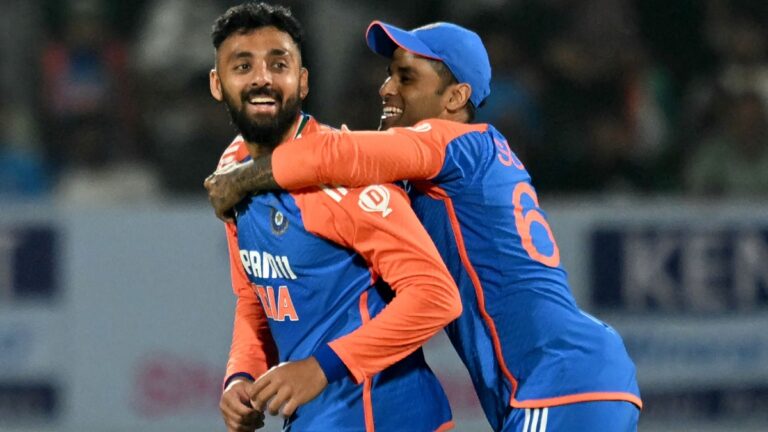 Varun Chakravarthy Age, Stats, Biography, Sports Career, Girlfriend and ...