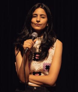 Top 5 Best Female Standup Comedians India 2025 - Matlabi News