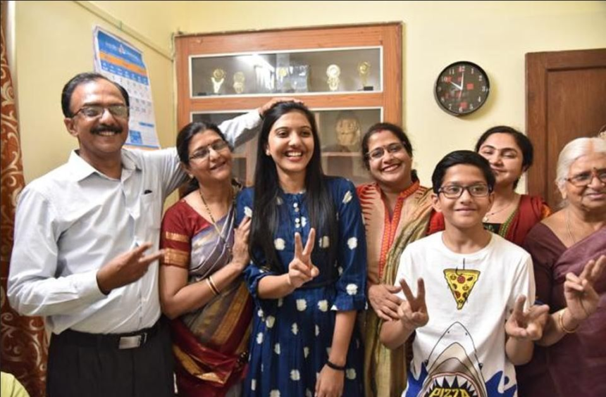 Srushti Jayant Deshmukh Age, Biography, Husband, Rank and More Info 2025 - Matlabi News