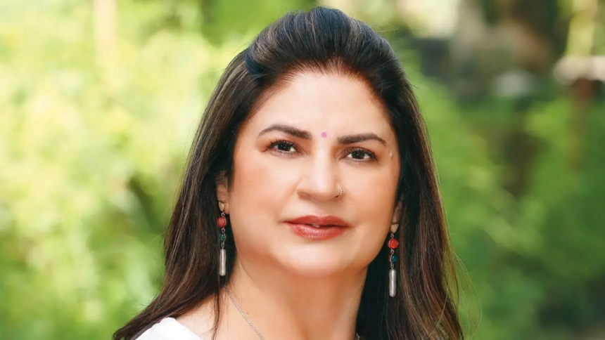 Farah Khan calls Kunickaa Sadanand a control freak!! Know all about her ...