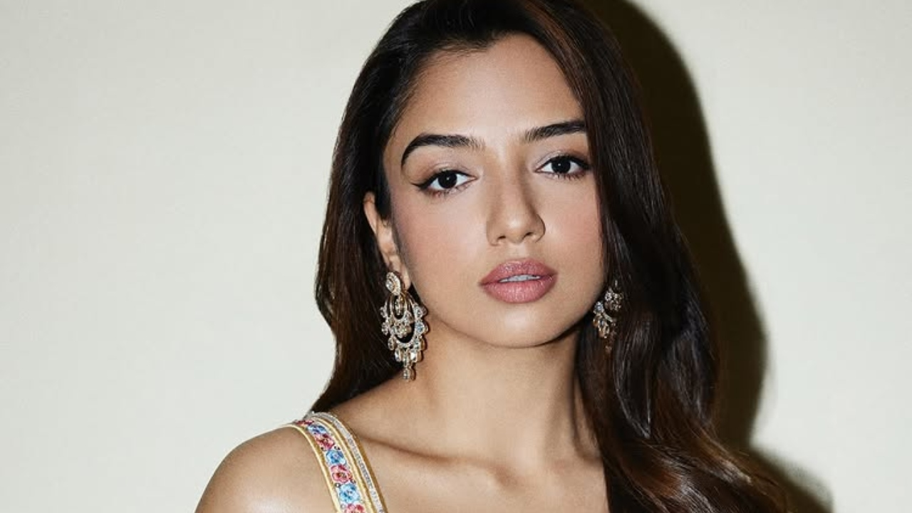 From Movies to OTT: Know Ahsaas Channa Journey as Web series Actress ...